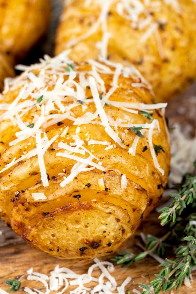 Hasselback Potatoes - The Belly Rules The Mind
