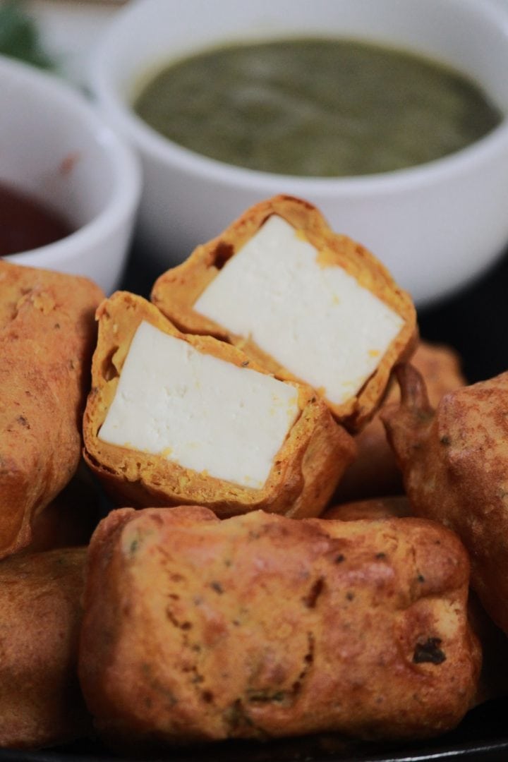 How to Make Paneer Pakora: Easy, Simple, and Crispy Paneer Pakoda ...