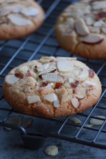 How to Make Marzipan Cookies: The Easiest Almond Cookies Recipe Ever ...