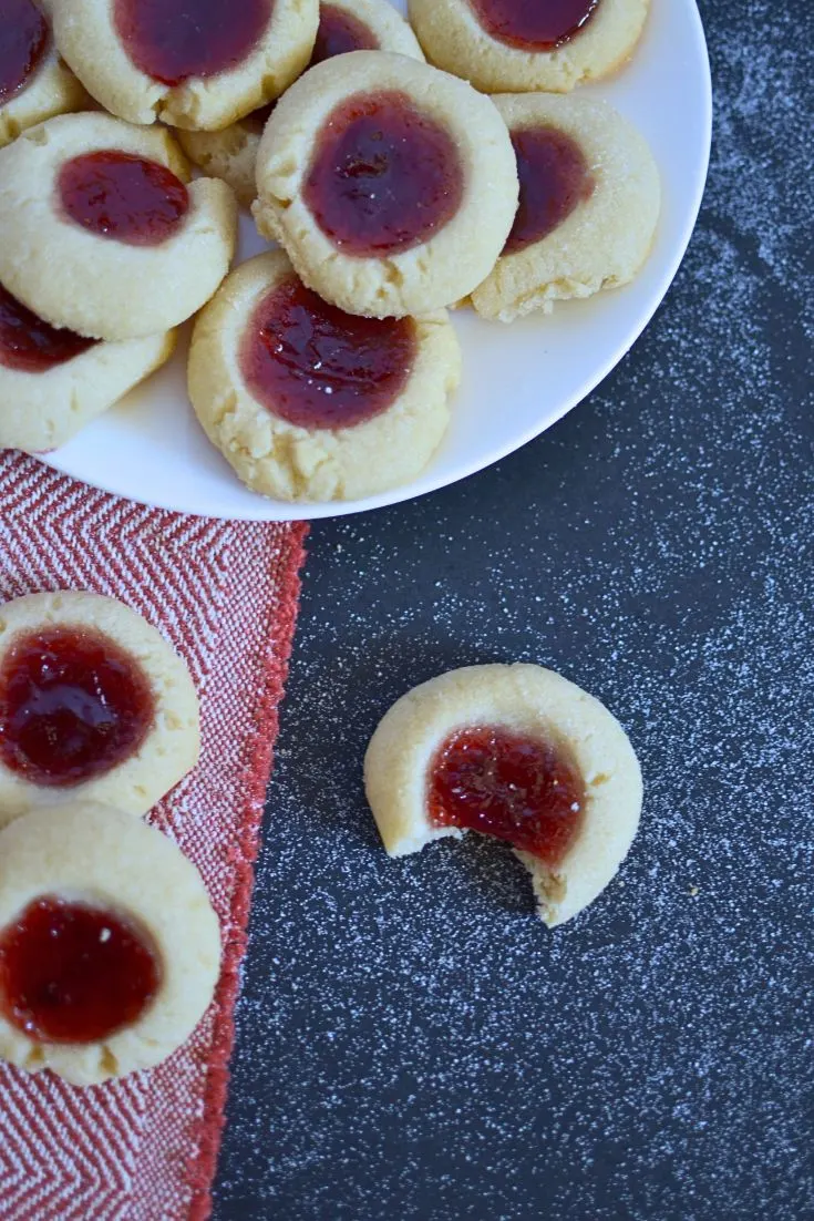 4 Ingredient Easy Raspberry Thumbprint Cookies Recipe