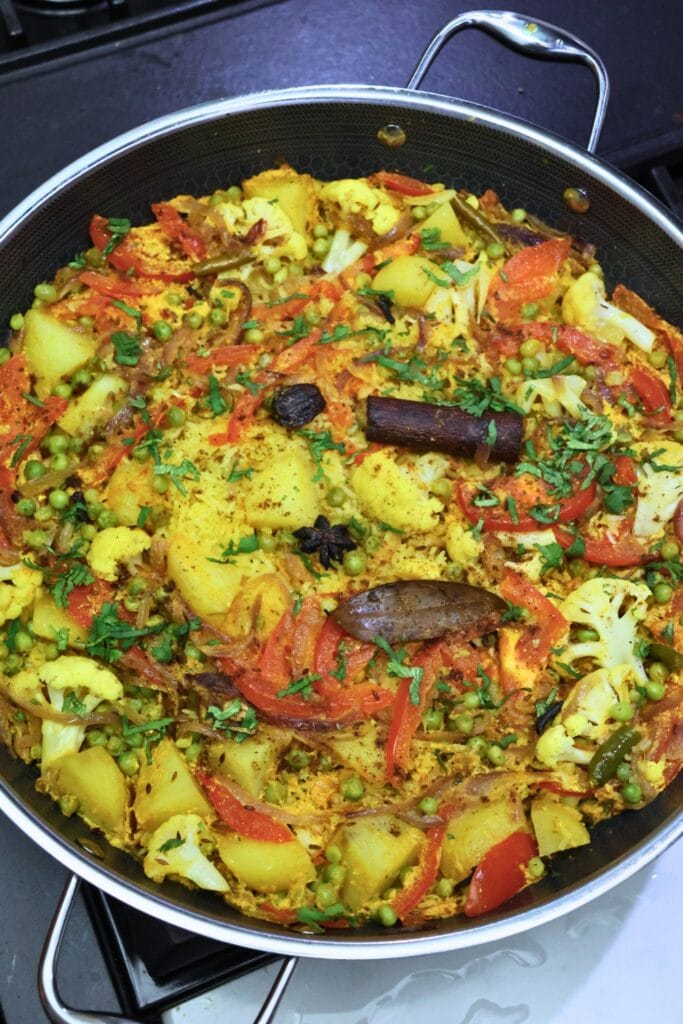 One Pot UP Style Tahiri - The Belly Rules The Mind