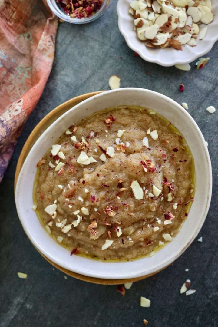 Melt in the Mouth Sooji Halwa (Sheera) - The Belly Rules The Mind