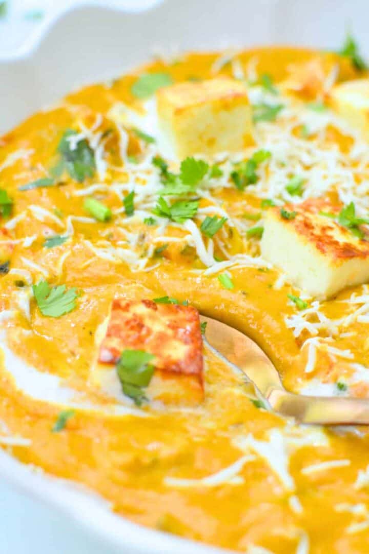 Dhaba Style Paneer Lababdar in 40 minutes - The Belly Rules The Mind