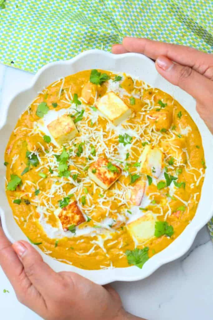 Dhaba Style Paneer Lababdar in 40 minutes - The Belly Rules The Mind