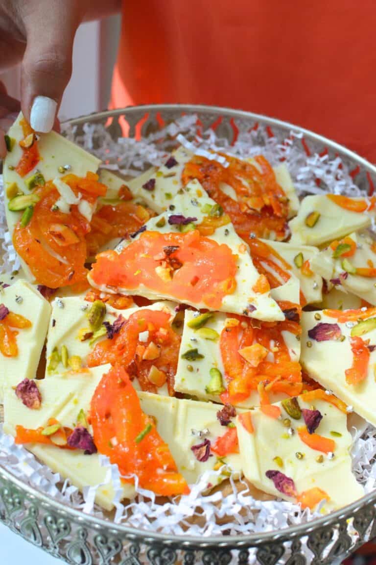 30-minute Jalebi Bark : A quick festive Treat- BellyRulesTheMind