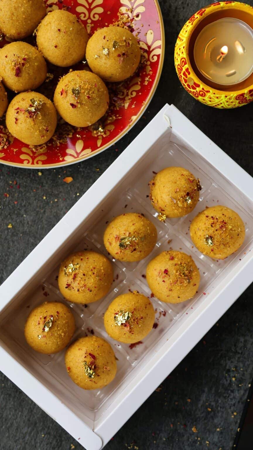 Melt-In-Your-Mouth Besan Ladoos + Tips - The Belly Rules The Mind
